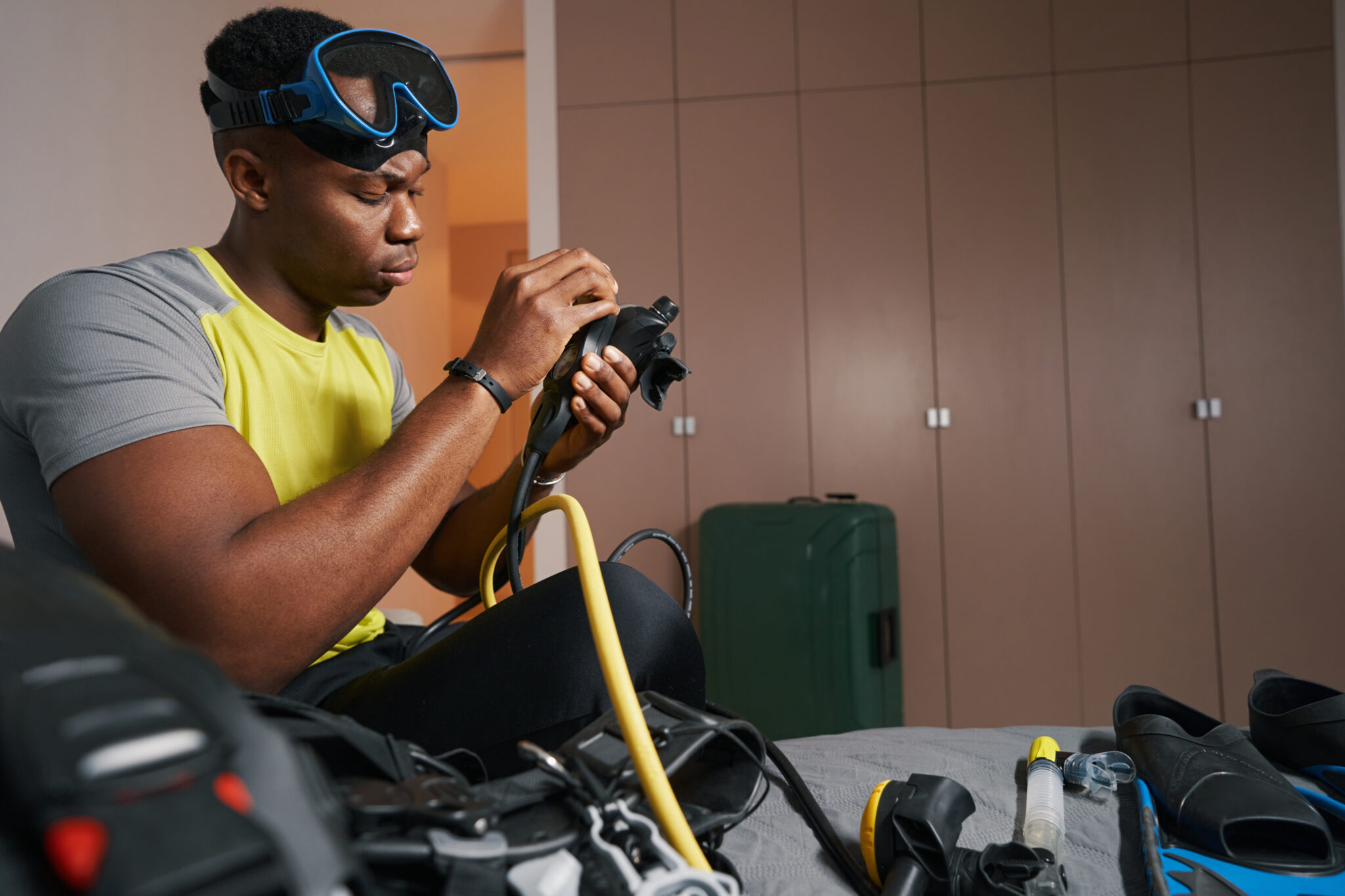 What is a Second Stage in Scuba Diving? - DiverTown