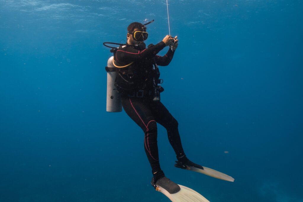 What is a Safety Stop during Scuba Diving? - DiverTown