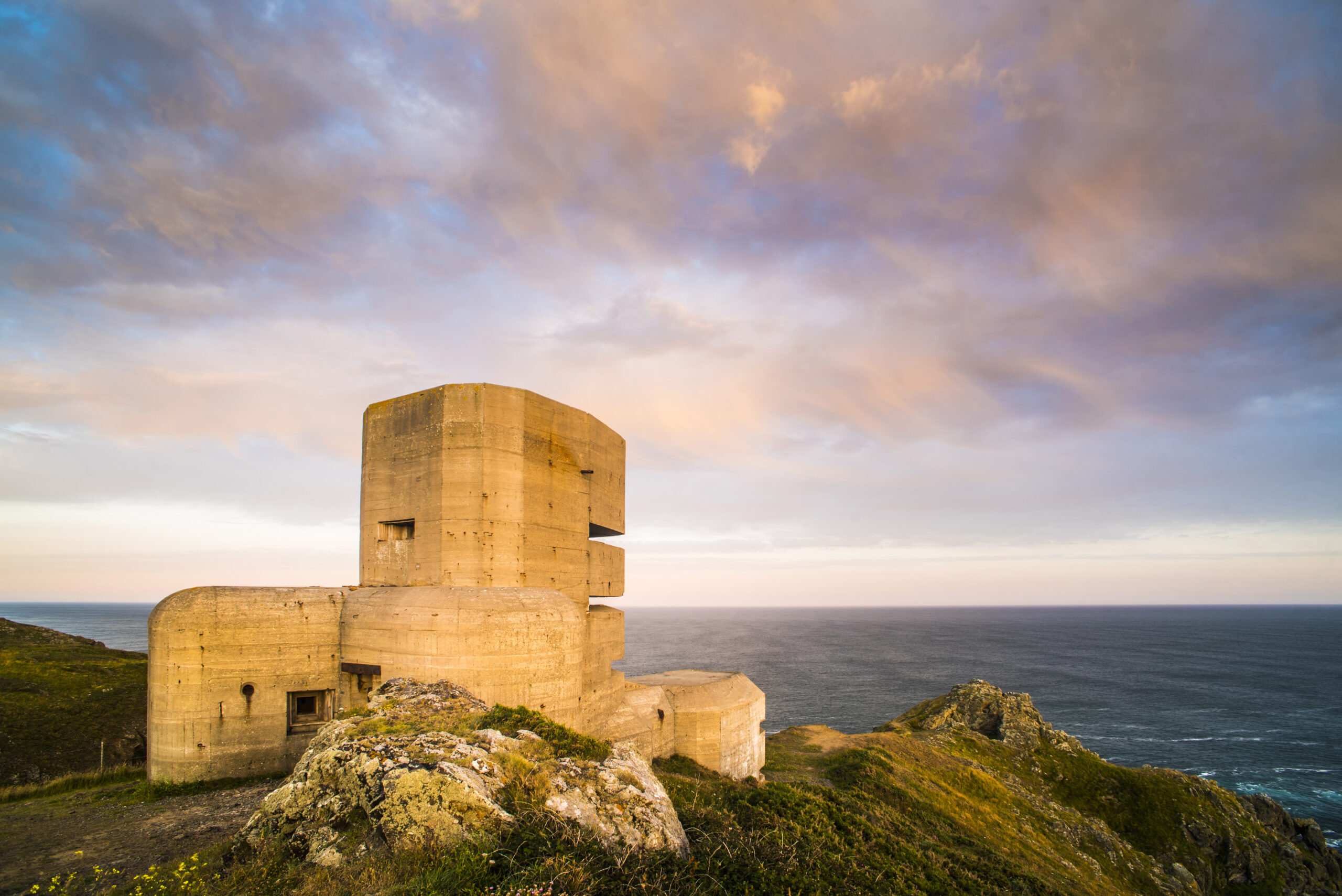 Scuba Divers’ Travel Guide to Channel Islands - DiverTown