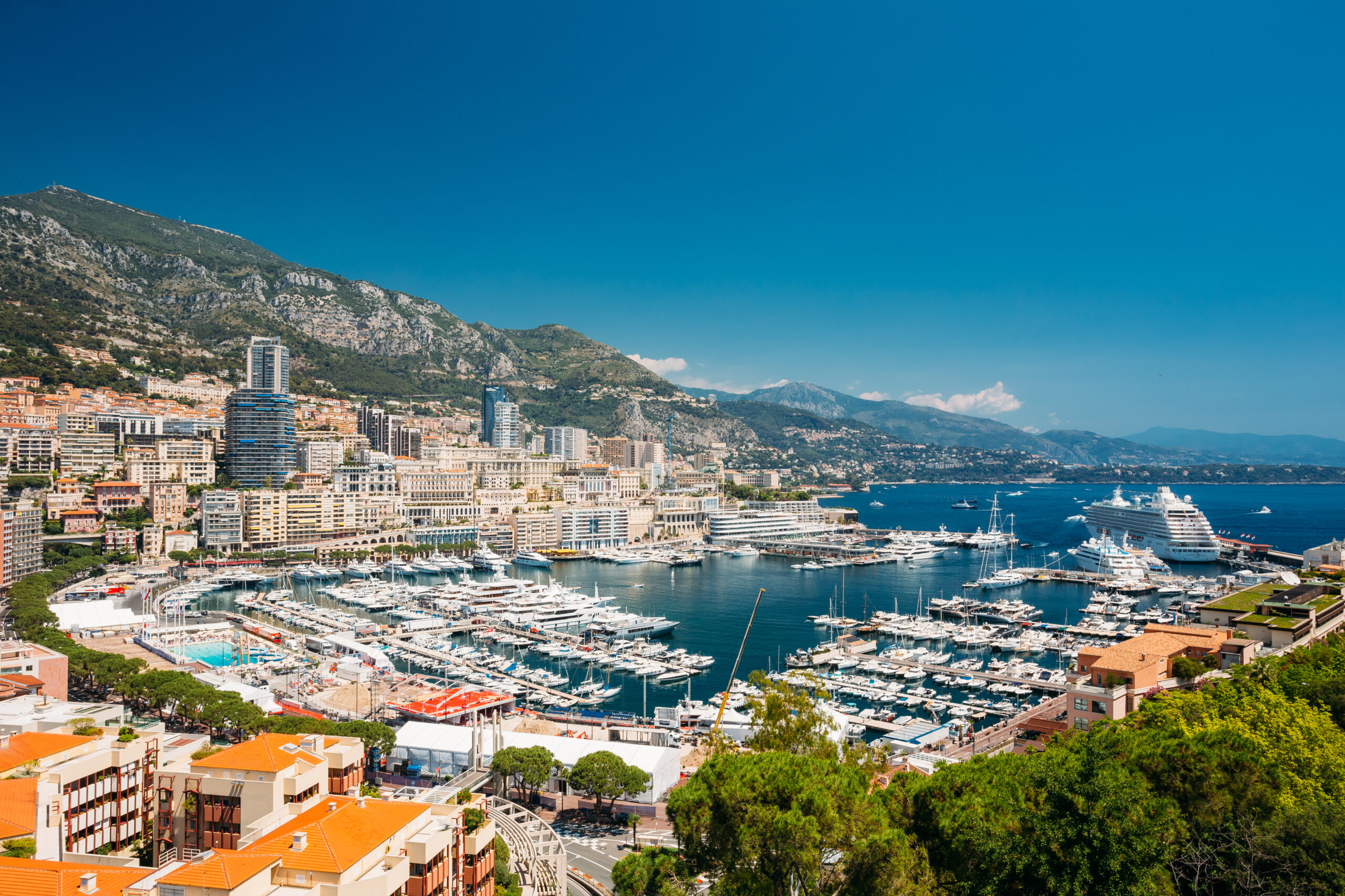 Scuba Divers’ Travel Guide to Monaco - DiverTown