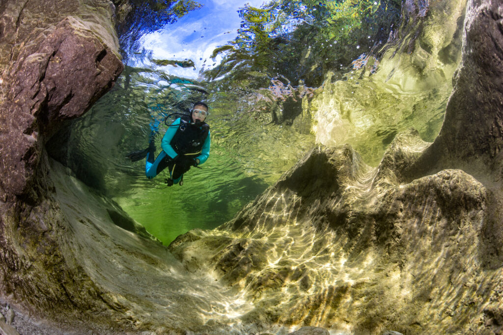 What is Alternobaric Vertigo in Scuba Diving? - DiverTown