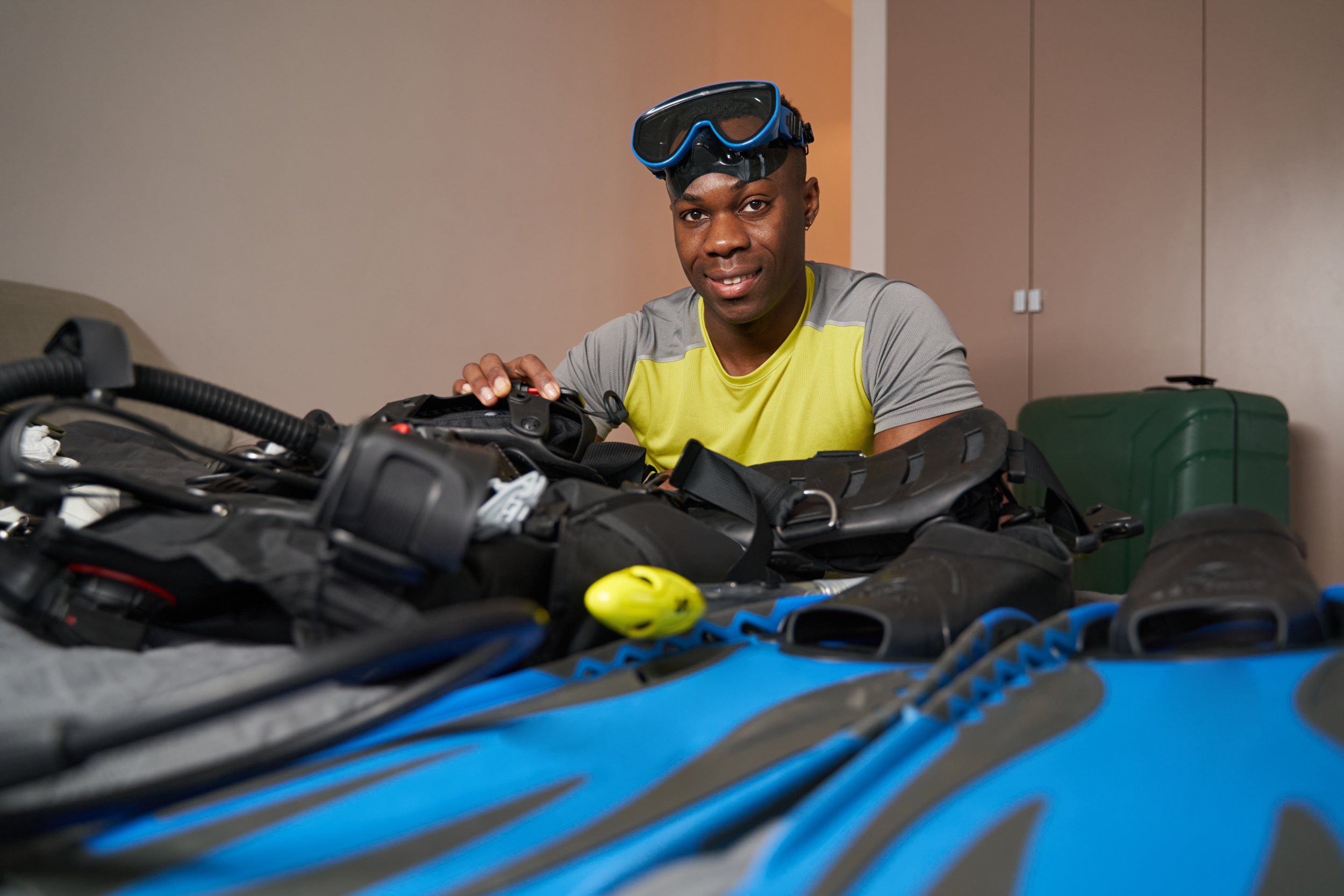 What is Absolute Pressure in Scuba Diving Context? - DiverTown