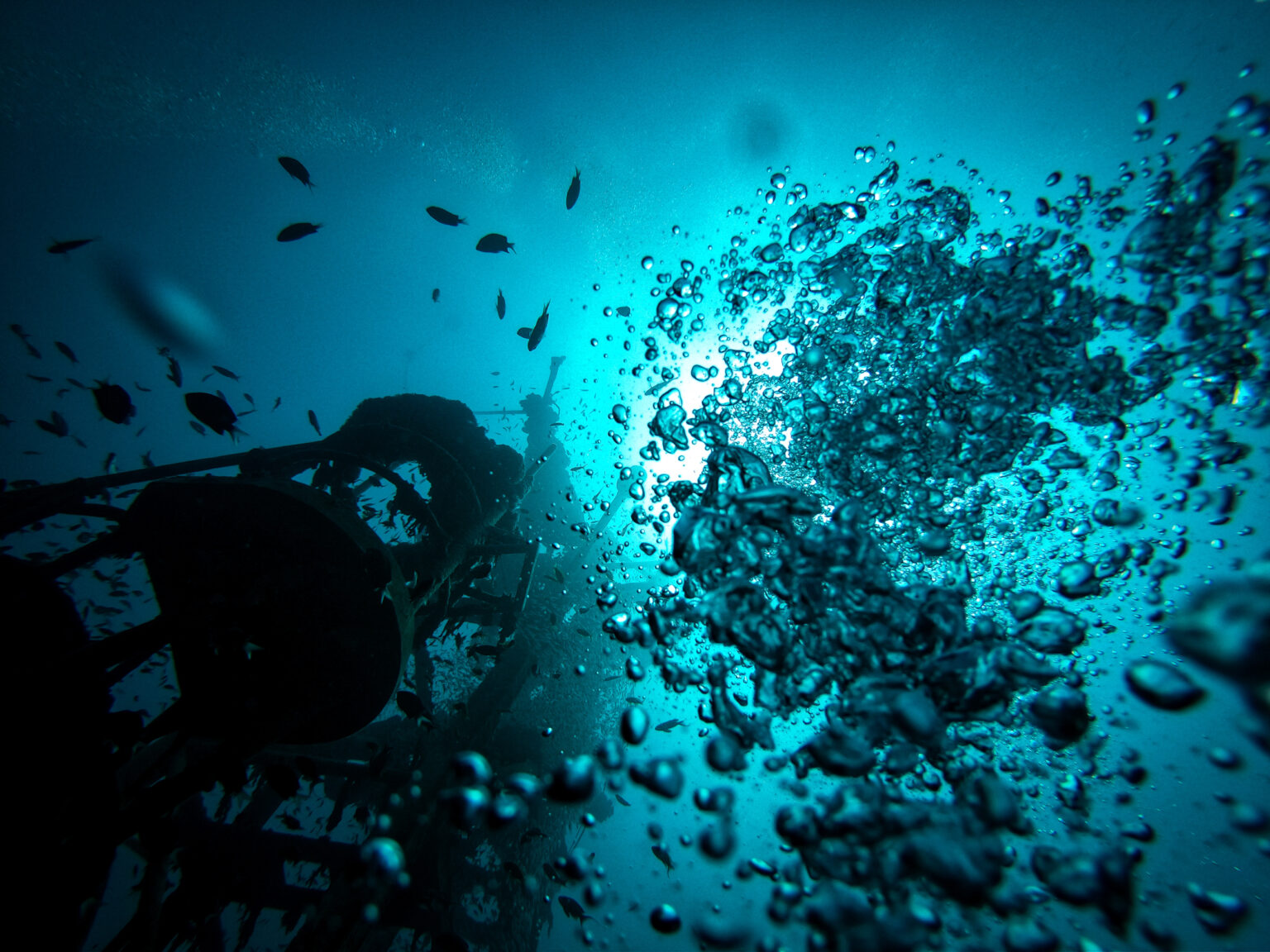 What is Water Pressure when Diving? - DiverTown